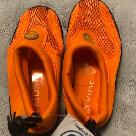 Seven Kids | Shoes | Nwt Seven Kids Orange Black Sole Water Shoes ...